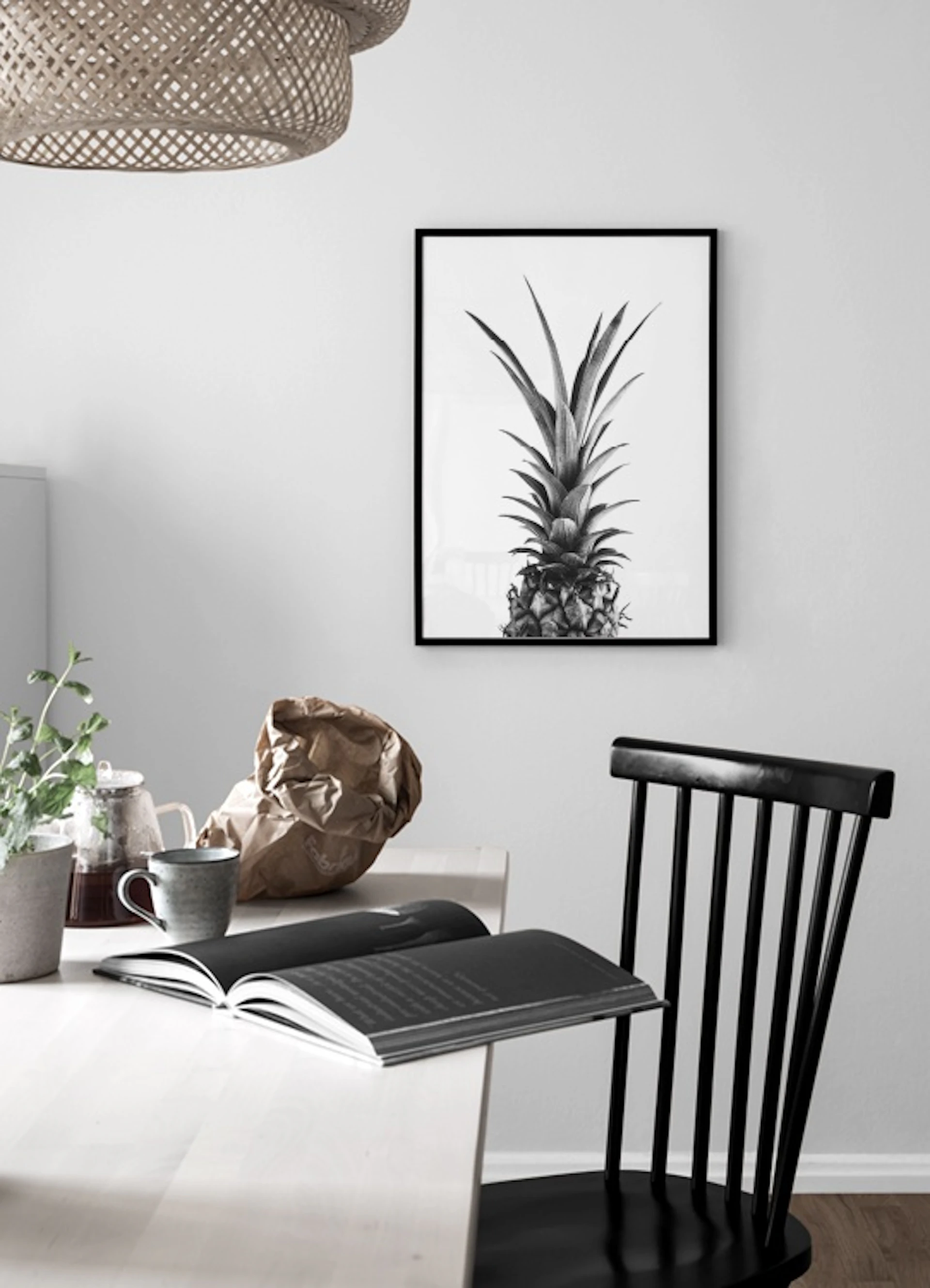 Pineapple B&W Poster - Pineapple close up