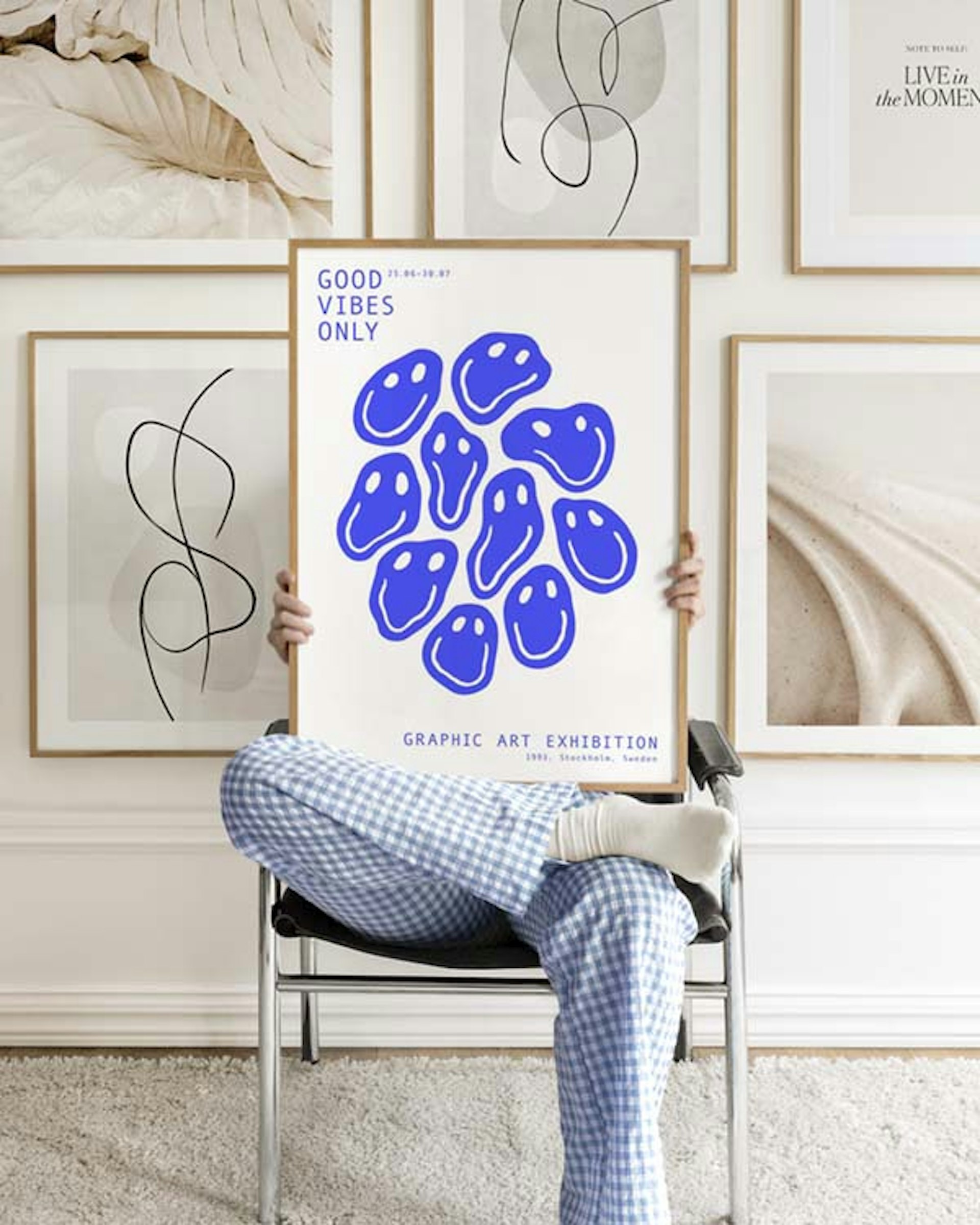 Good Vibes Smiley Poster