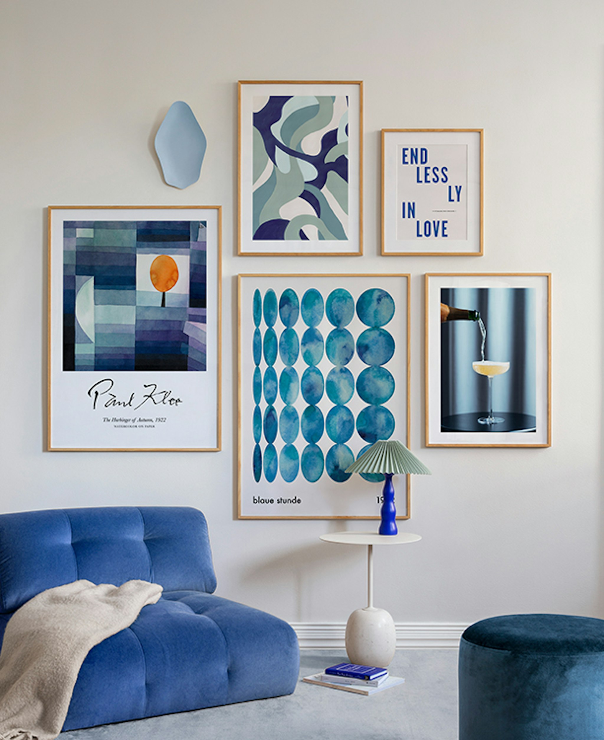 Les Nuances de Bleu Poster