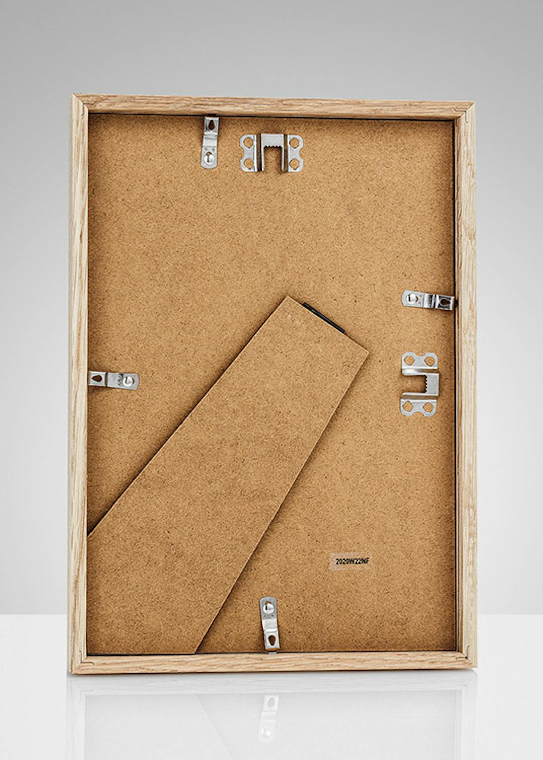 Oak picture frame, 21x30 - Wooden oak frame, 21x30 - desenio.co.uk