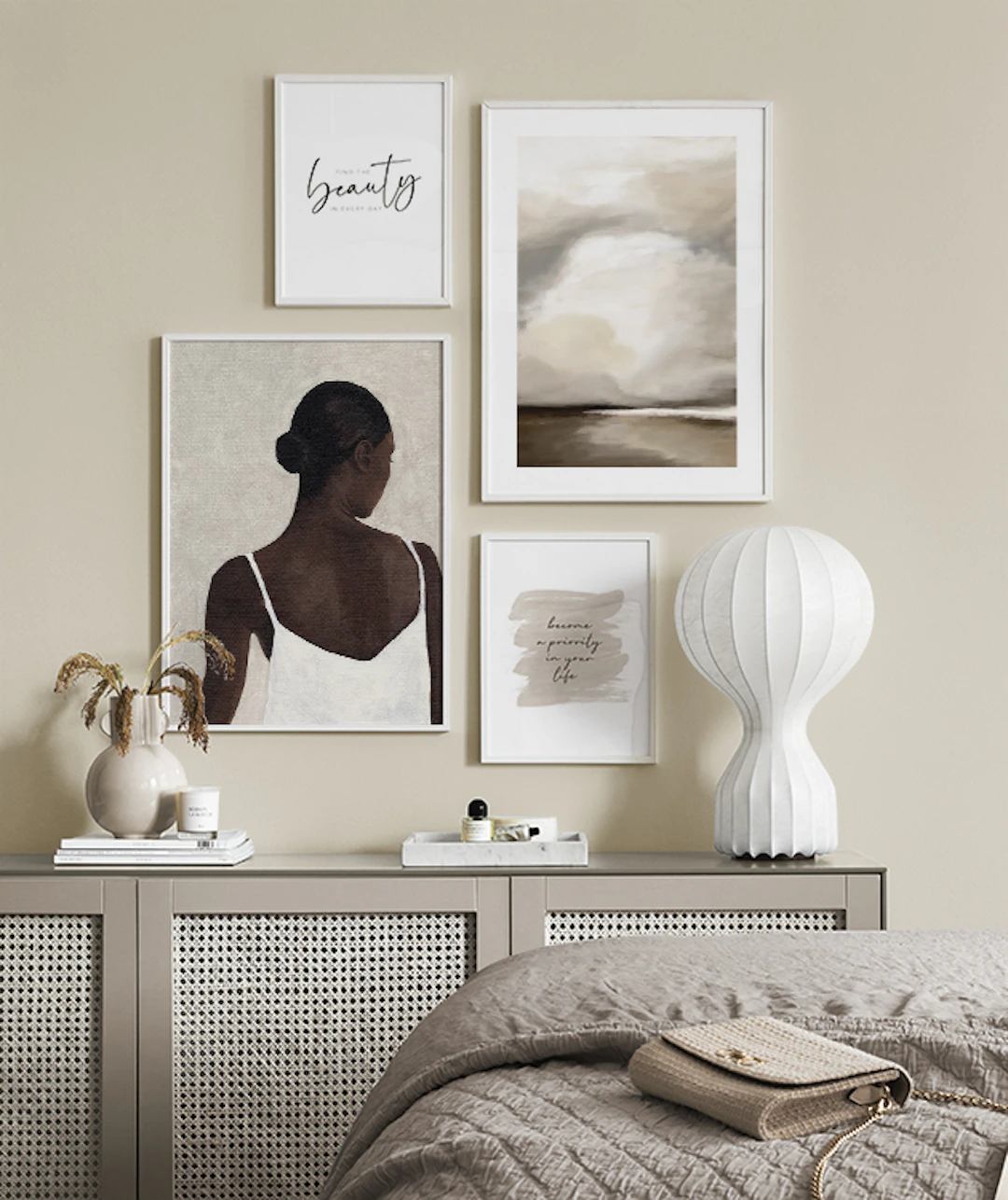 Bedroom inspiration | Posters and art prints in picture walls and collages