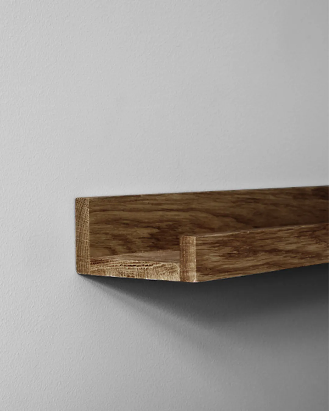 Picture ledge for posters & prints | Buy your picture ledges at Desenio.com